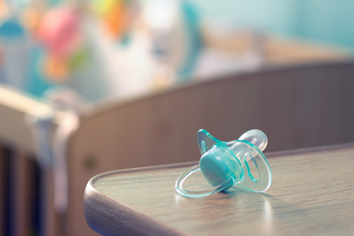 Managing Thumb Sucking and Pacifier Habits - ChildSmiles OC